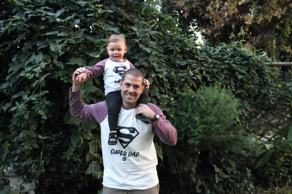 Adult Raglan: Super Dad – Monkeybum